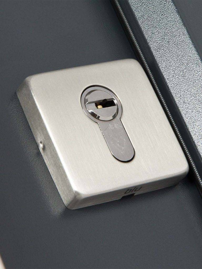 Avantal Doors | Superior Contemporary Doors | Endurance Doors